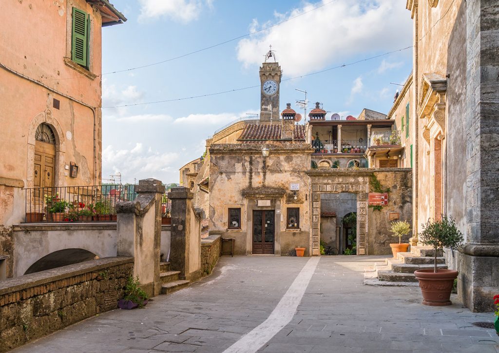 Il borgo di Sorano, la "Matera di Toscana".